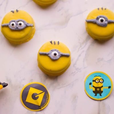 How to Make Minion Oreos - My Heavenly Recipes