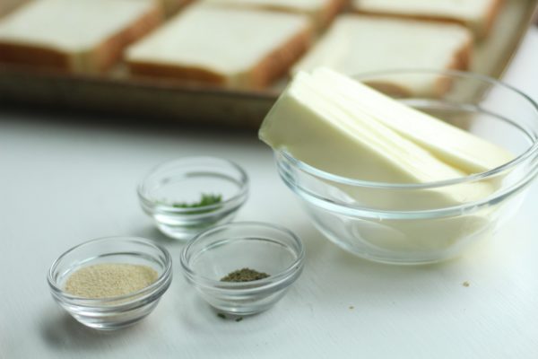 Texas Toast Garlic Bread - My Heavenly Recipes