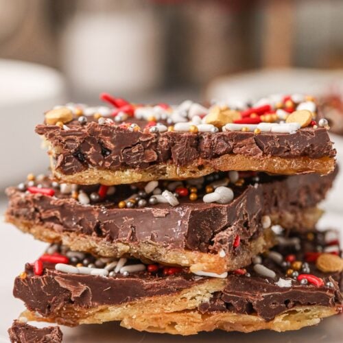Christmas Crack (Saltine Cracker Toffee) - My Heavenly Recipes