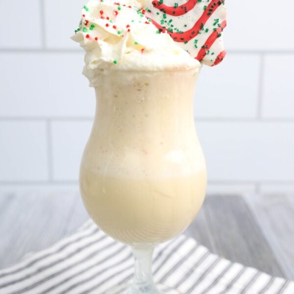Little Debbie Christmas Tree Cake Shake - My Heavenly Recipes