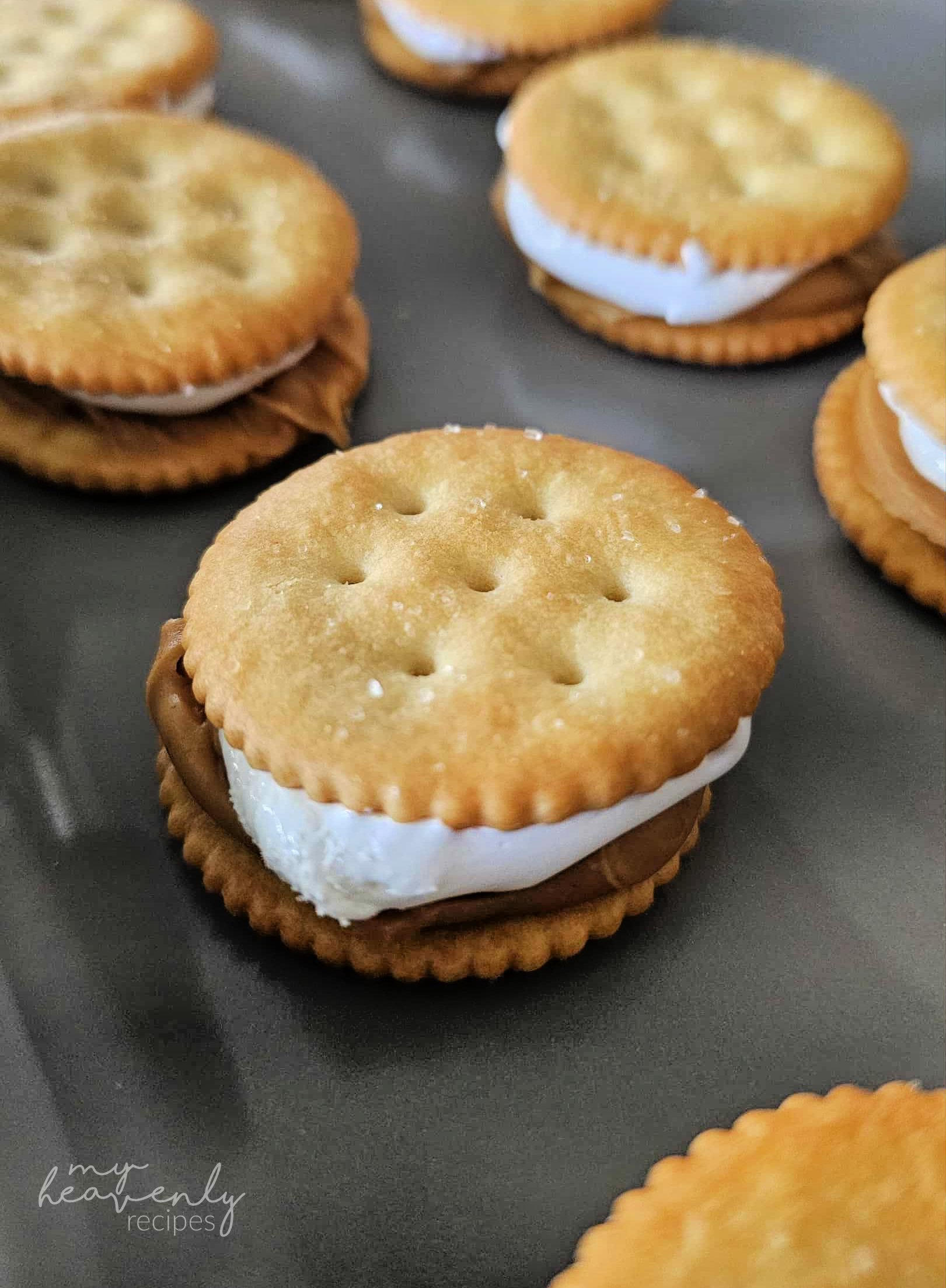Fluffernutter Ritz Cookies - My Heavenly Recipes