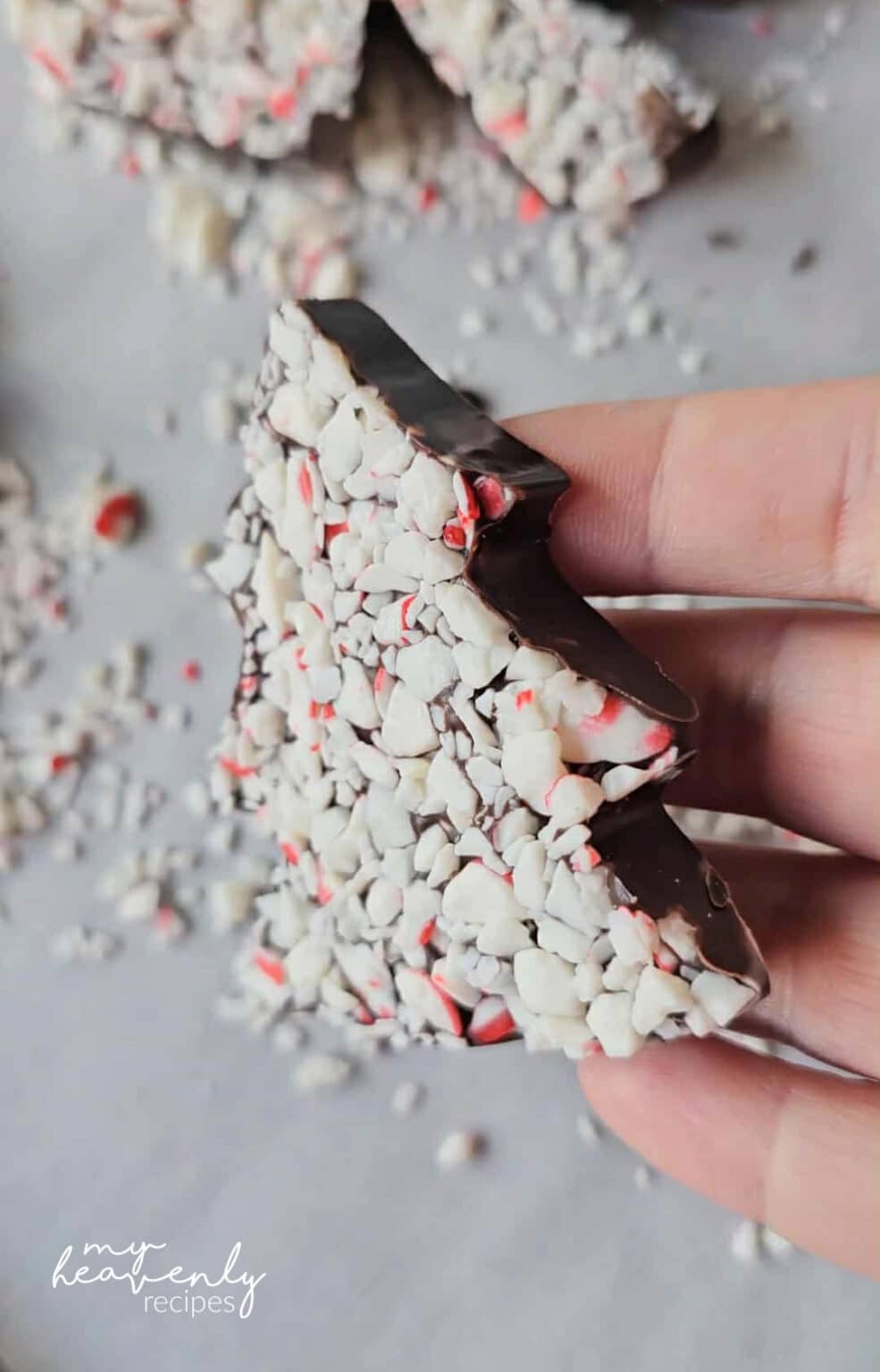 Peppermint Crunch Chocolate Bars - My Heavenly Recipes